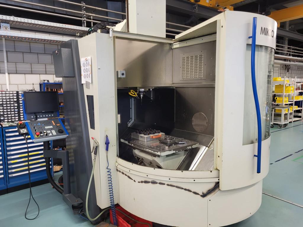 خرید و فروش و قیمت ماشین فرز CNC شرکت میکرون MIKRON مدل HSM 800